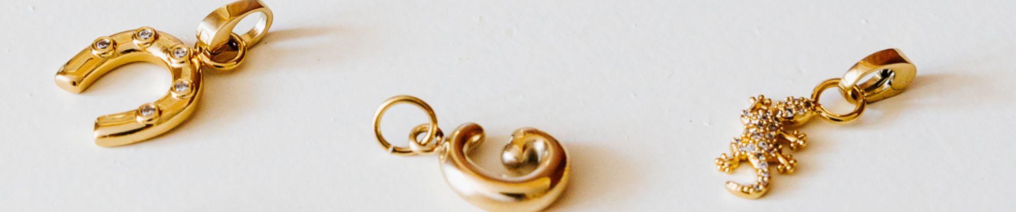 Charm Bar | Victoria Juwellen